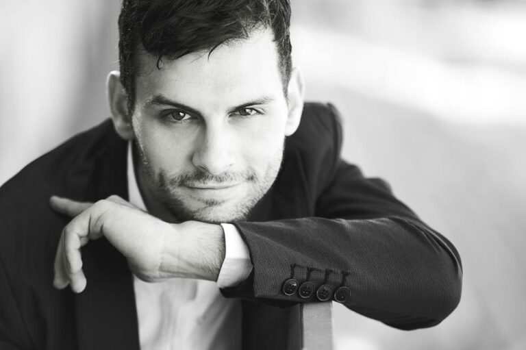 Francesco Lappano poeta e "danzattore" - Parola di Vita